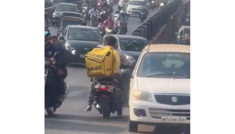 Blinkit Delivery Riders in Pune Caught Flouting Traffic Rules Amid 10 ...