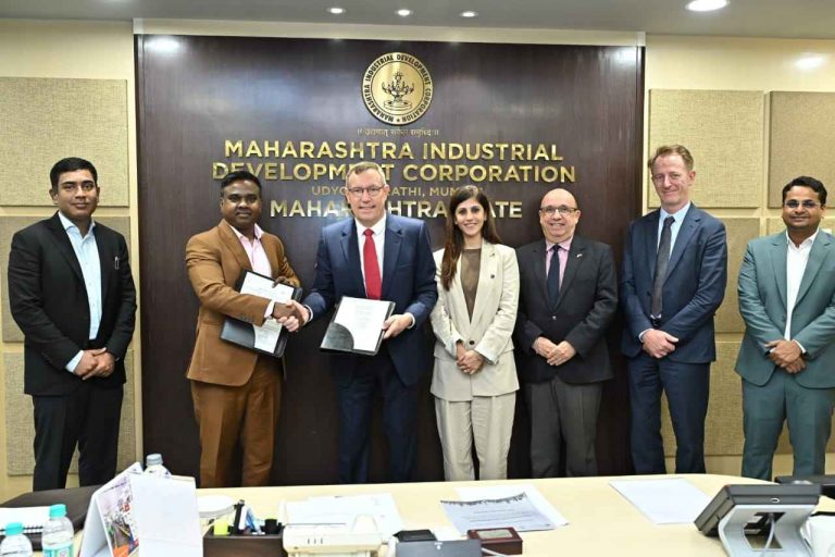 Indo-French Chamber Signs MoU with MIDC to Attract French Firms to ...