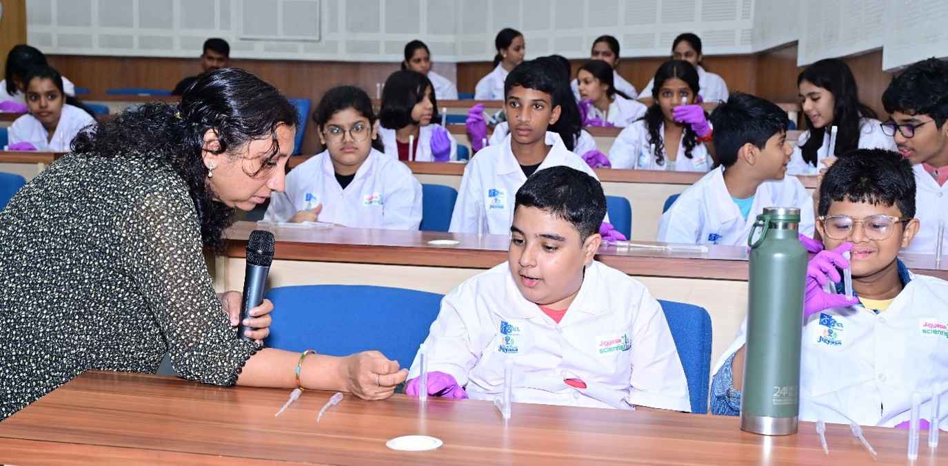 Pune: NCL’s 'One Day as a Scientist' Initiative Ignites Scientific ...