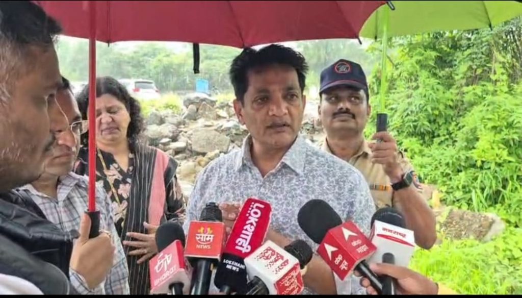 Pune: PMRDA Chief Dr. Yogesh Mhase Inspects Hinjawadi; Promises ...