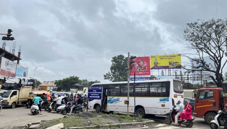 Pune: Daily Traffic Chaos at Khadi Machine Chowk on Kondhwa–Katraj Road ...