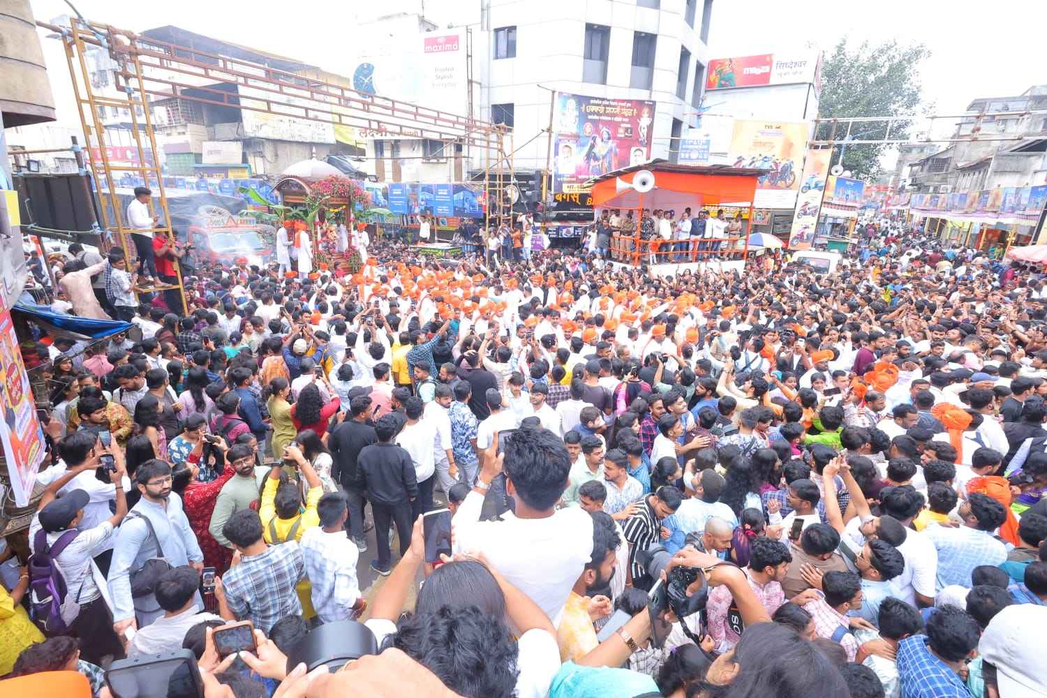 Pune: Historic Shreemant Bhausaheb Rangari Ganpati Welcomes Bappa with ...