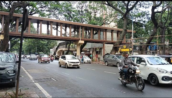 Why Pune’s JM Road Hasn’t Seen a Pothole in 50 Years? - Punekar News