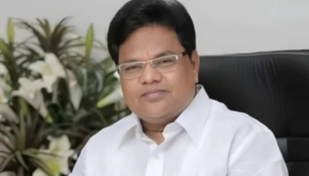 Pune: Tanaji Sawant Directs Officials to Conduct Comprehensive Crop ...