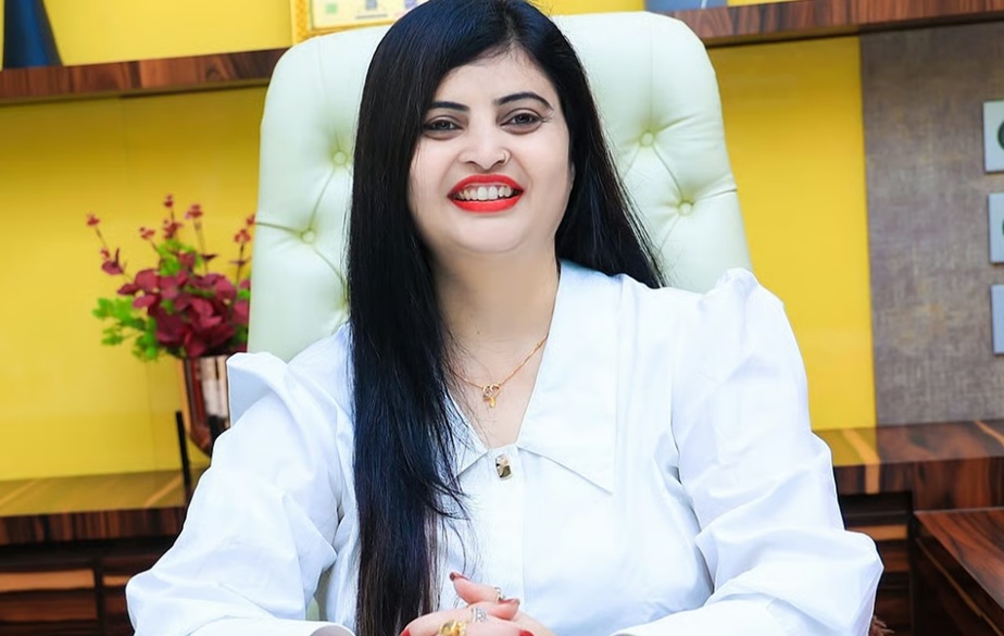 Archana Kute Arrested in Pune in Rs 3,500 Crore Cooperative Credit ...