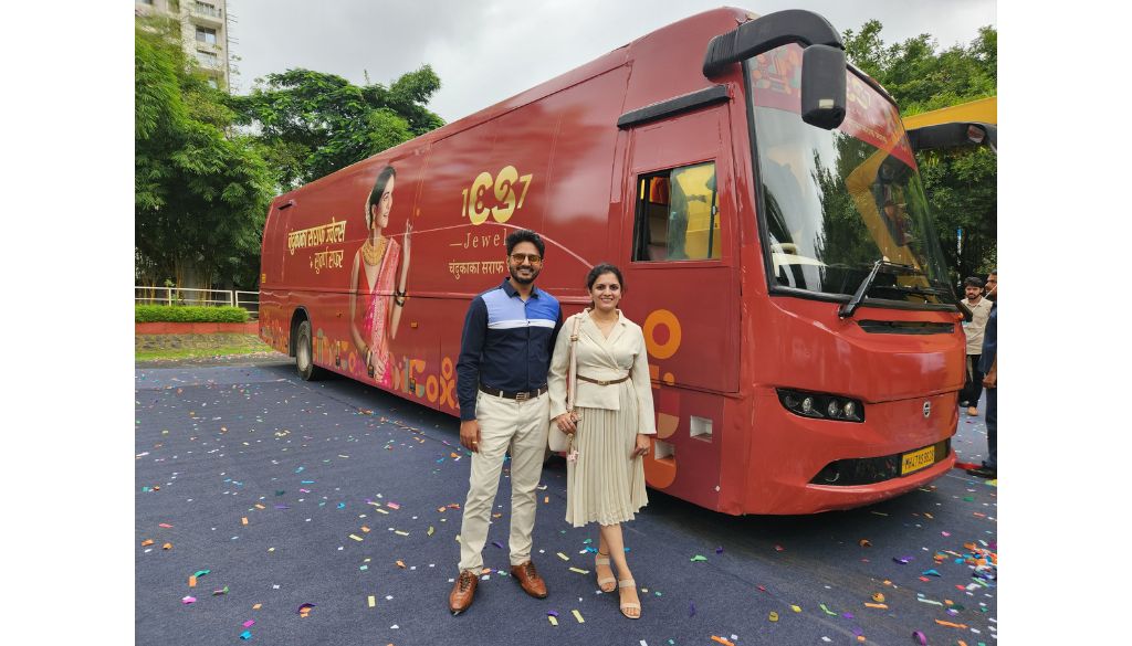 Chandukaka Saraf Jewels Transforms Luxury Bus into Mobile Jewelry ...