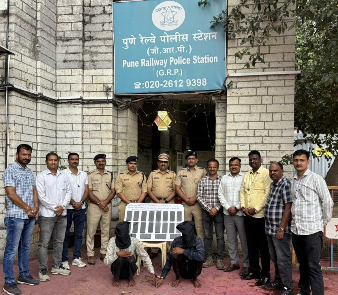 Pune Railway Police Seize 20 Mobiles Valued at Rs 1.9 Lakh, Two Theft ...