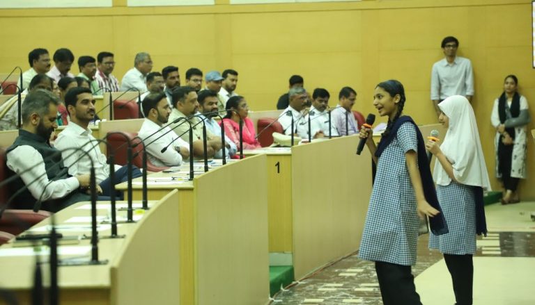 Come, Get Schooled! Students Turned into Teachers while PCMC Officials ...