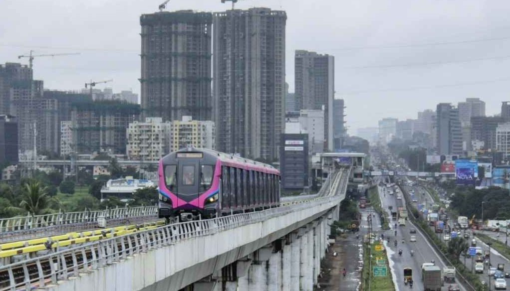 Hinjawadi–Baner Pune Metro Section to Open in 2-3 Months; PMC to ...