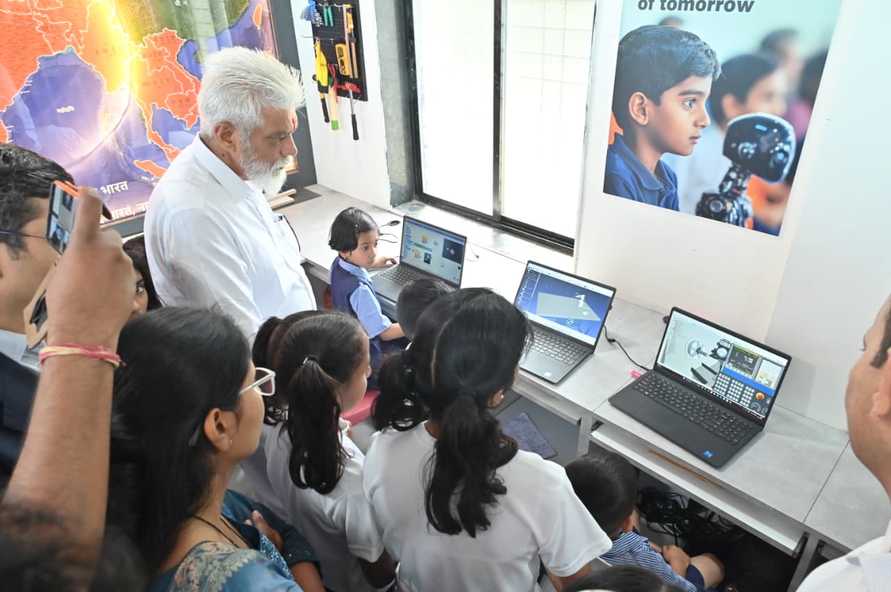 Pune’s Model Zilla Parishad Schools to Be Replicated Across Maharashtra ...