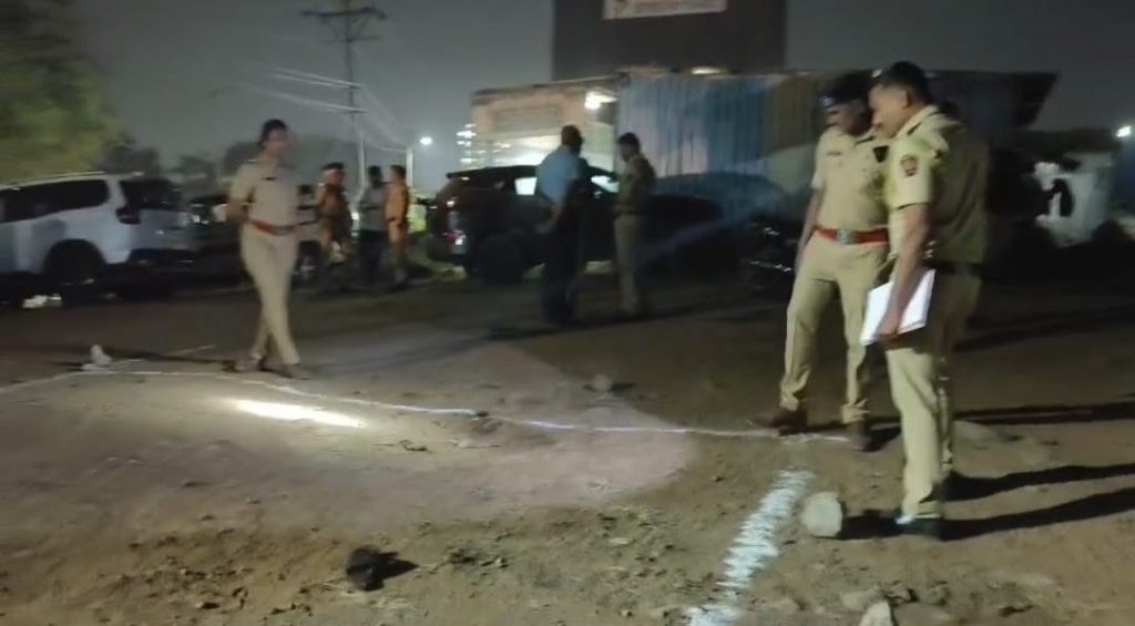 Pune: Man Shot Dead by Friends Inside Fortuner SUV on Alandi-Dighi Road; Two Suspects on the Run ...