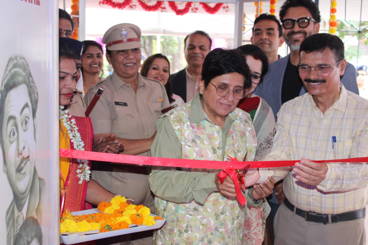 Pune: ‘Radio Parvaj’ Launched at Yerwada Women’s Prison to Promote ...
