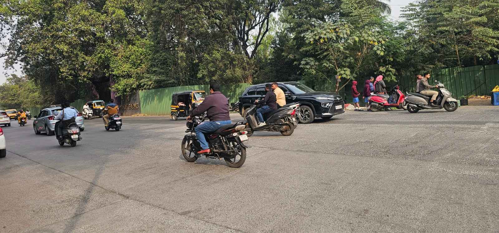 Pune: Shivne–Kharadi Road Stalled for Over a Decade, Citizens Demand ...