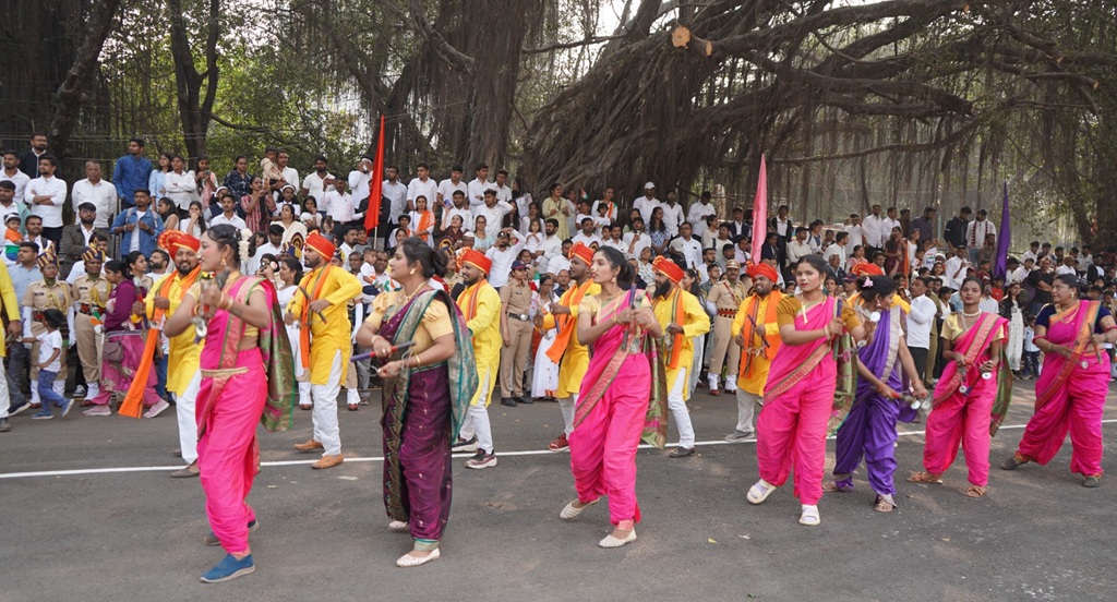 Republic Day Celebrated with Enthusiasm in Pune - Punekar News
