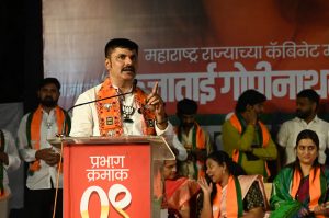 PMC Elections: Ward 9 Candidate Lahu Balwadkar Engages With Residents ...