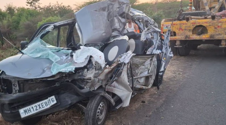 Pune–Solapur Highway Accident Near Bhigwan: Three Dead, Three Injured ...