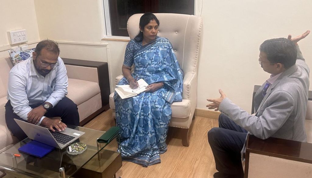 Pune Mayor Reviews MNGL Gas Pipeline Works, Directs Faster Expansion ...