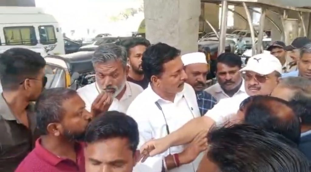 Pune: Protest by Rickshaw Unions Leads to Cancellation of Rapido Stand ...