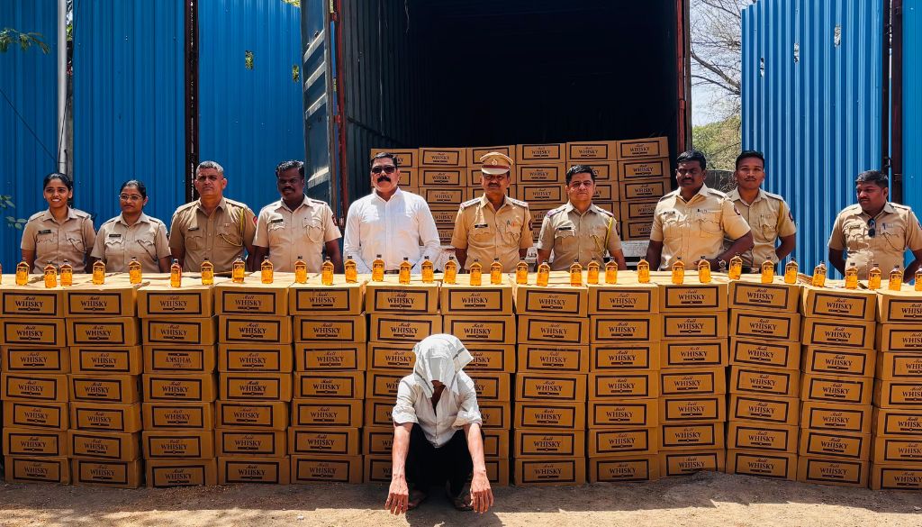 Pune: Excise Dept Seizes 1,200 Boxes of Whisky, Truck Worth Rs 1.35 ...